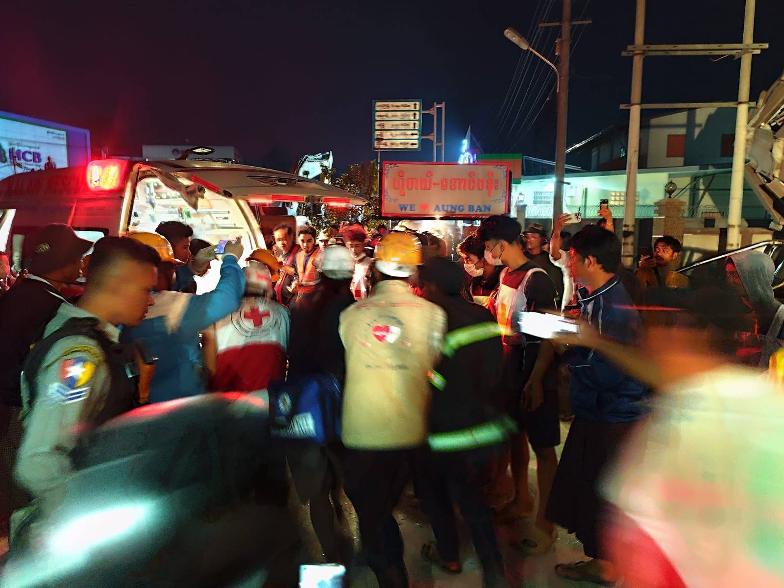 အောင်ပန်းဟိုတယ်တွင် သေဆုံးသူနှစ်ဦးတွေ့၊ အမျိုးသမီးတစ်ဦးကို ကယ်ဆယ်နိုင ...